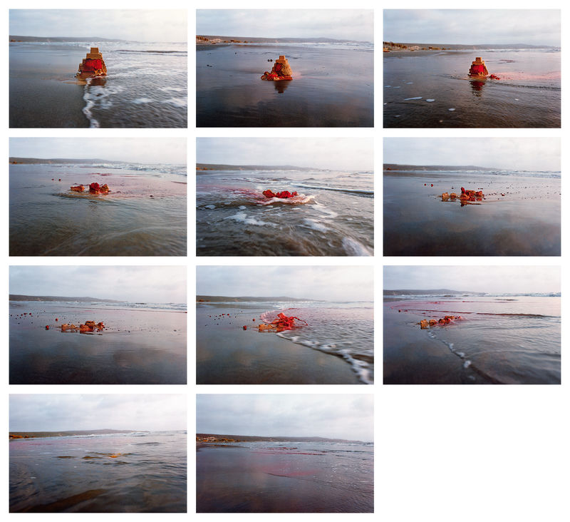 Untitled, from the series Desaparece una cultura (A culture disappears ...